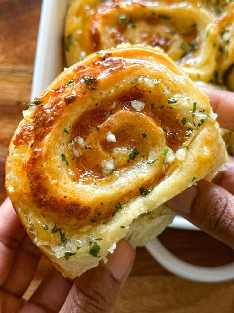 Cheesy Garlic Rolls - A Flavorful Bite